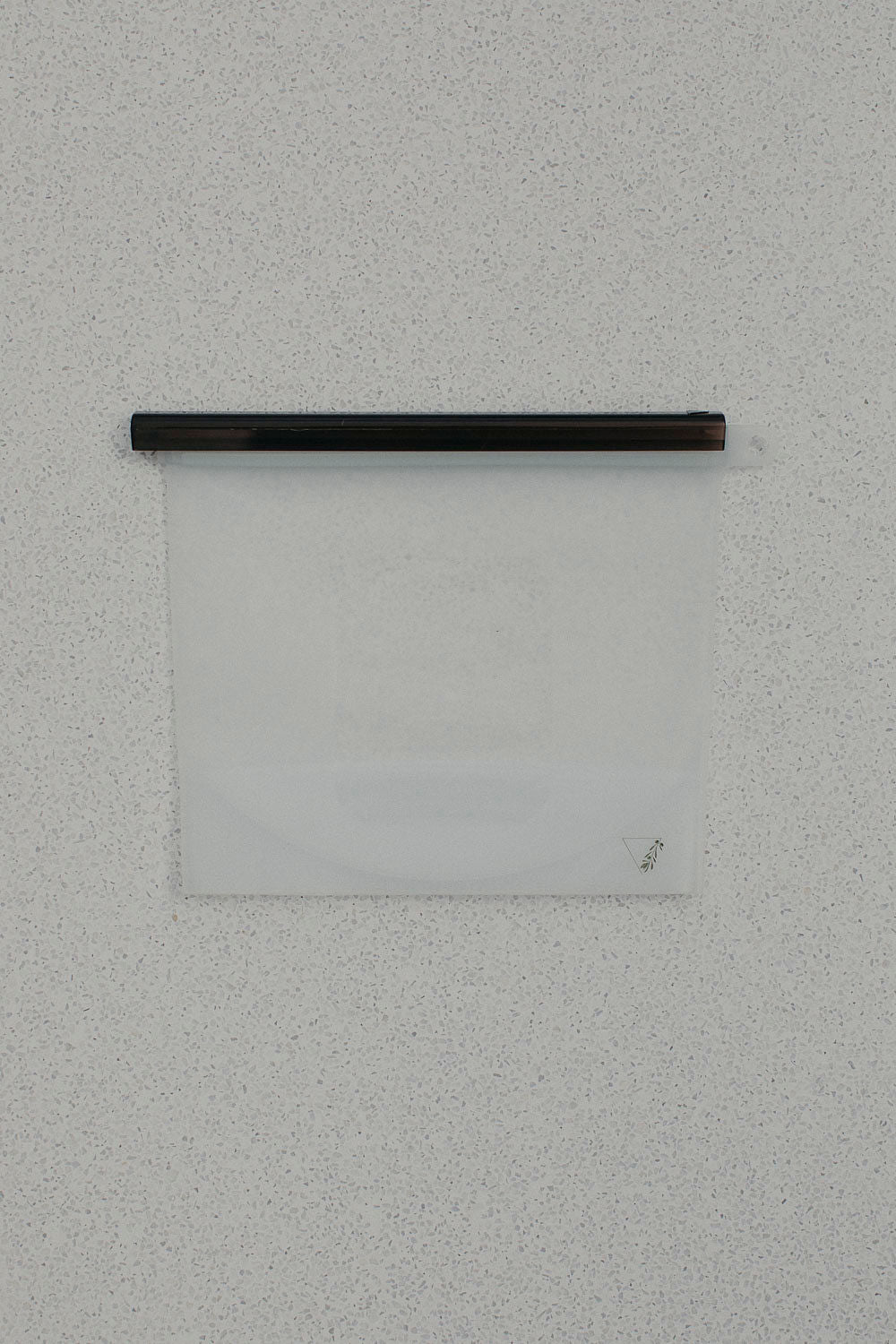 Medium Silicone Food Pouch 1000ml – Leakproof & FDA Approved – Madre Terra